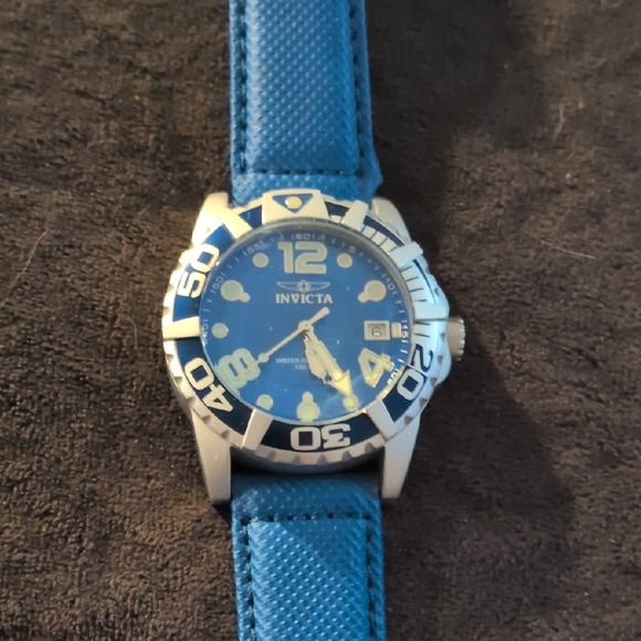 Invicta | Accessories | Invicta Mens Watch W Blue Dial Silveraccents ...